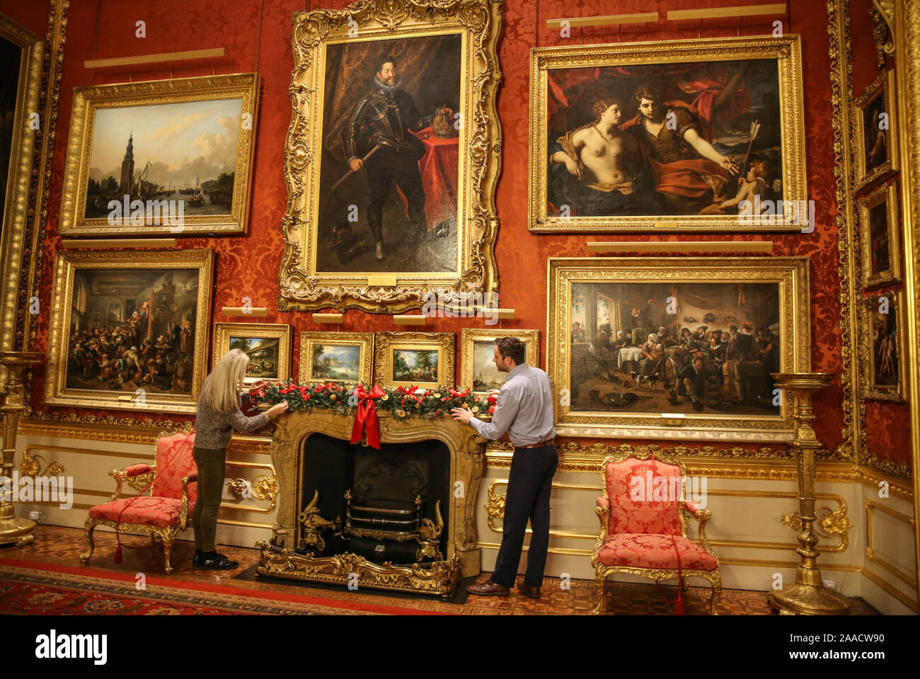 Apsley house interior hi-res stock photography and images - Alamy