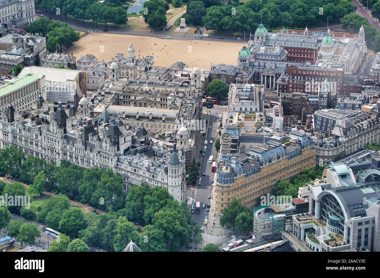 Aerial view of london buildings hi-res stock photography and images - Alamy