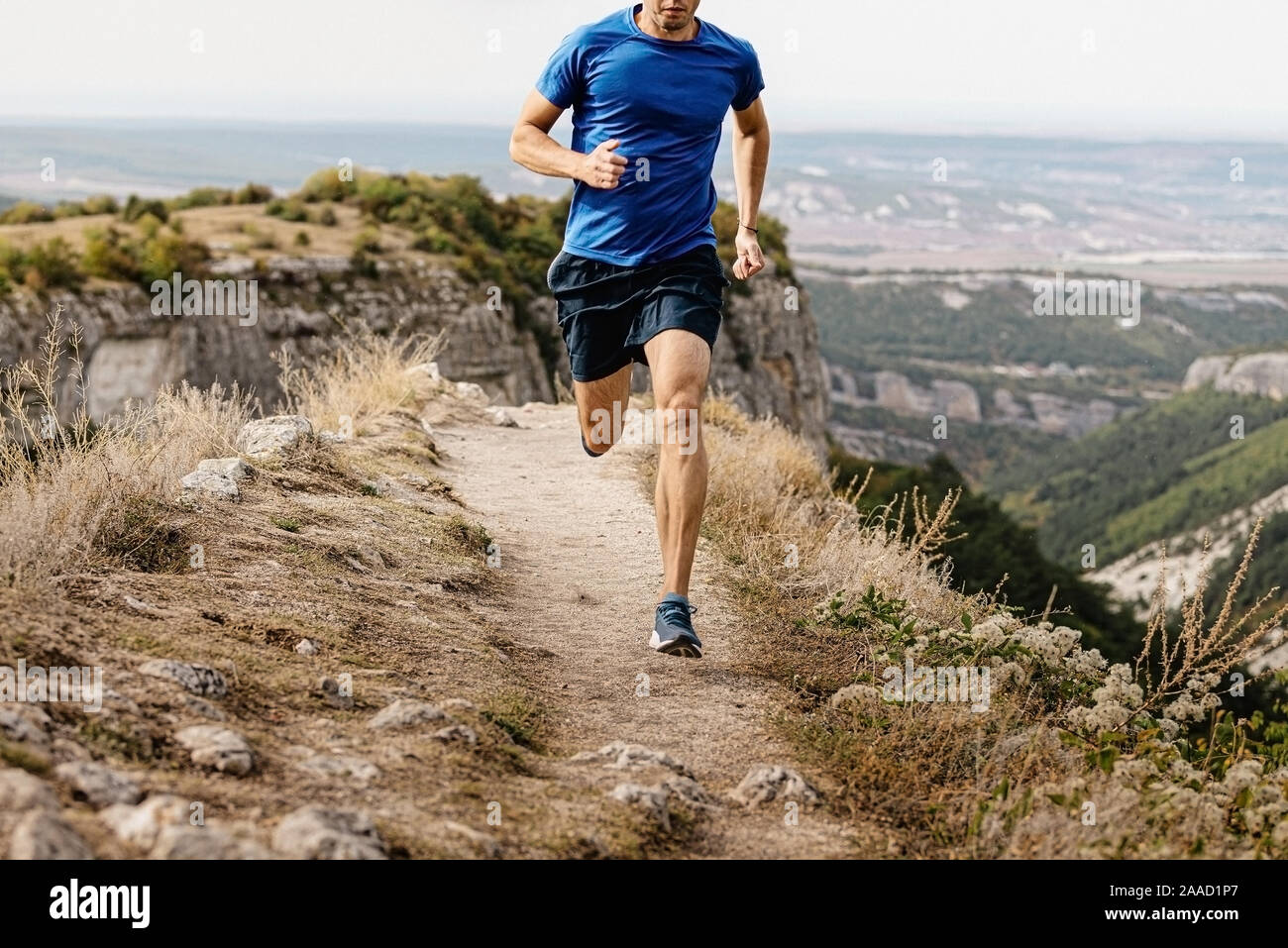 Mountain Cliff Edge Path High Resolution Stock Photography and Images ...