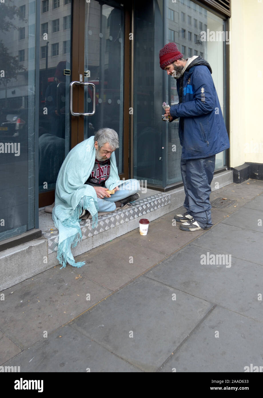 Homeless rough sleepers hi-res stock photography and images - Alamy