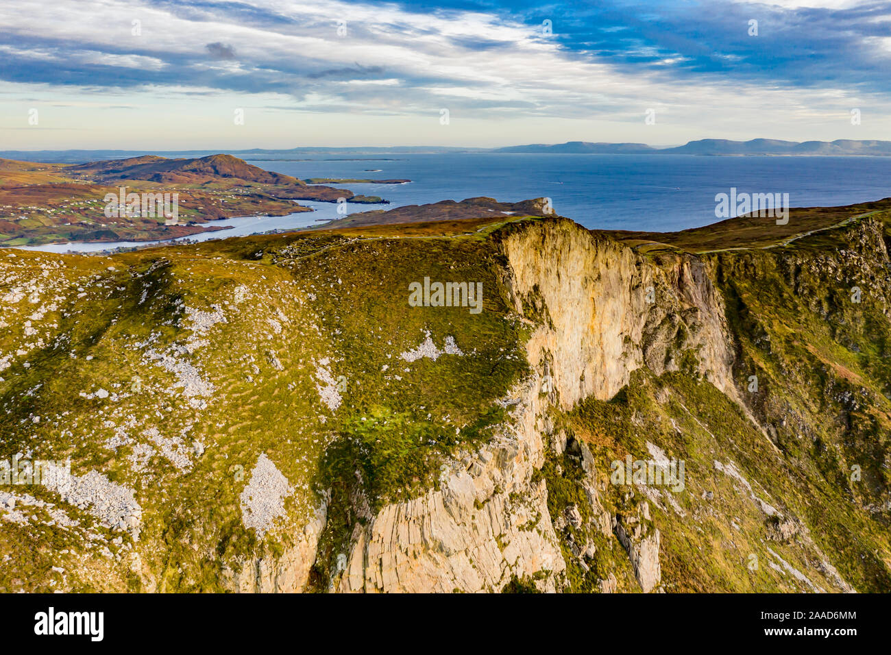Slieve league from boat hi-res stock photography and images - Alamy