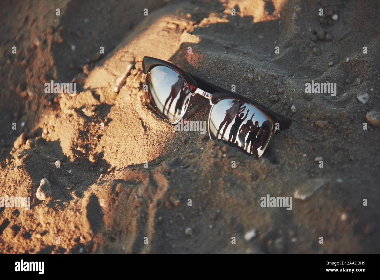 Aviator sunglasses isolated hi-res stock photography and images - Alamy