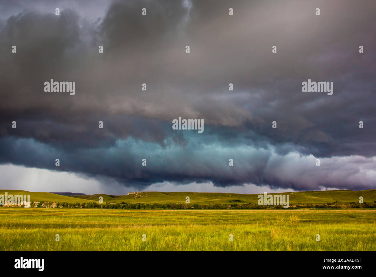 Prairie landscapes hi-res stock photography and images - Alamy