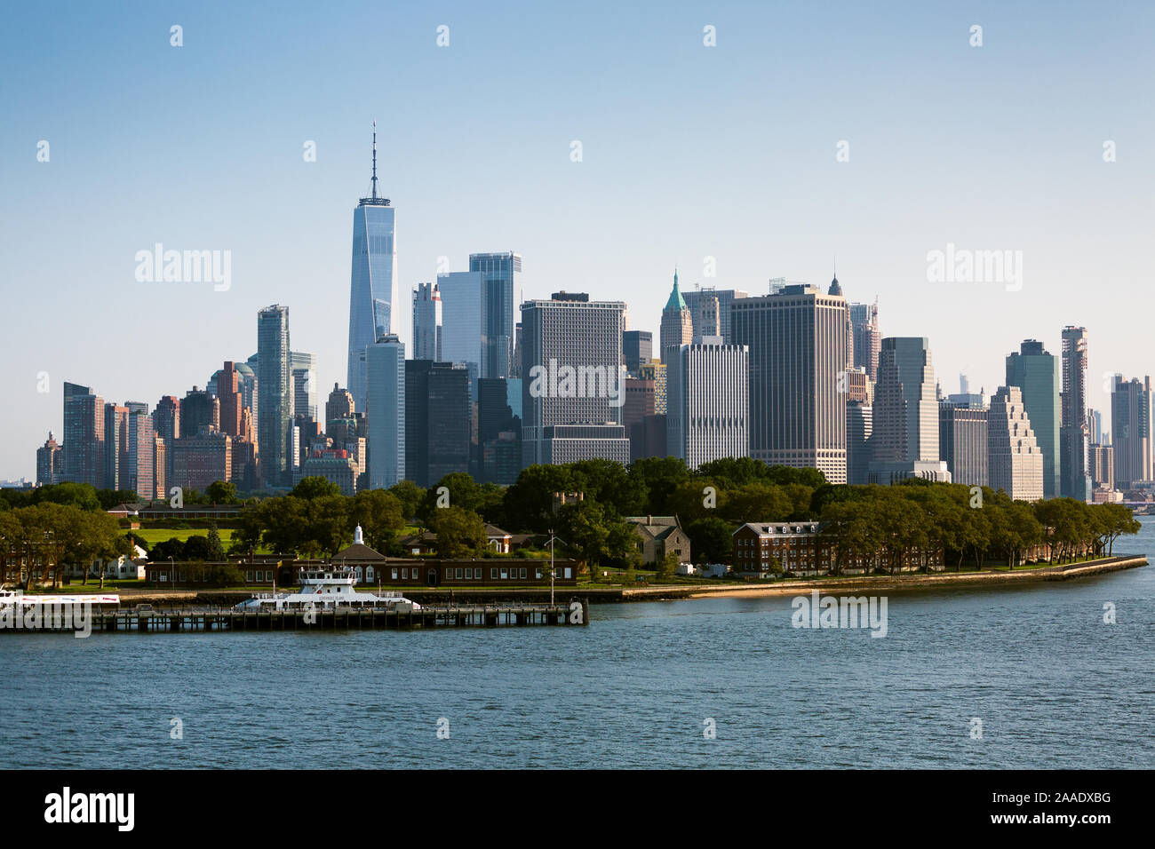 Big cities skyline hi-res stock photography and images - Alamy