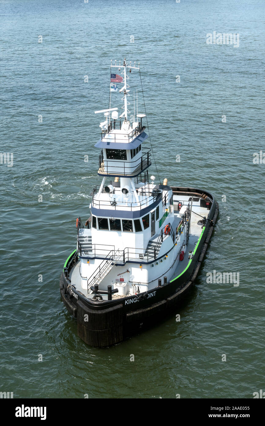 Tug boats. New york harbour. USA Stock Photo - Alamy