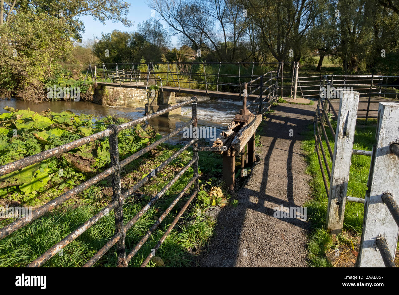 Footbridge beck stream river hi-res stock photography and images - Alamy