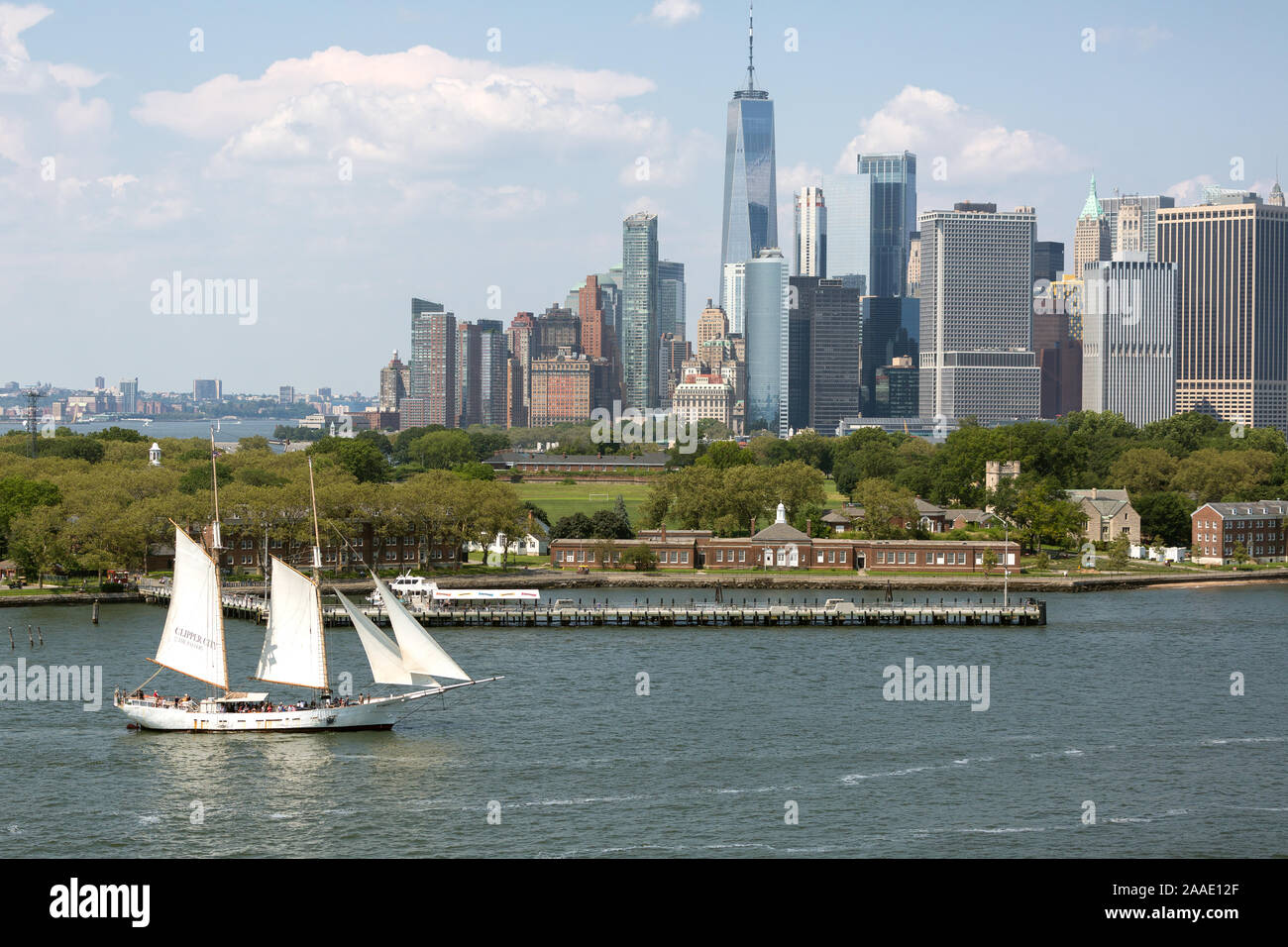 Schooner Adirondack sailing in New York Harbor on sightseeing cruise ...