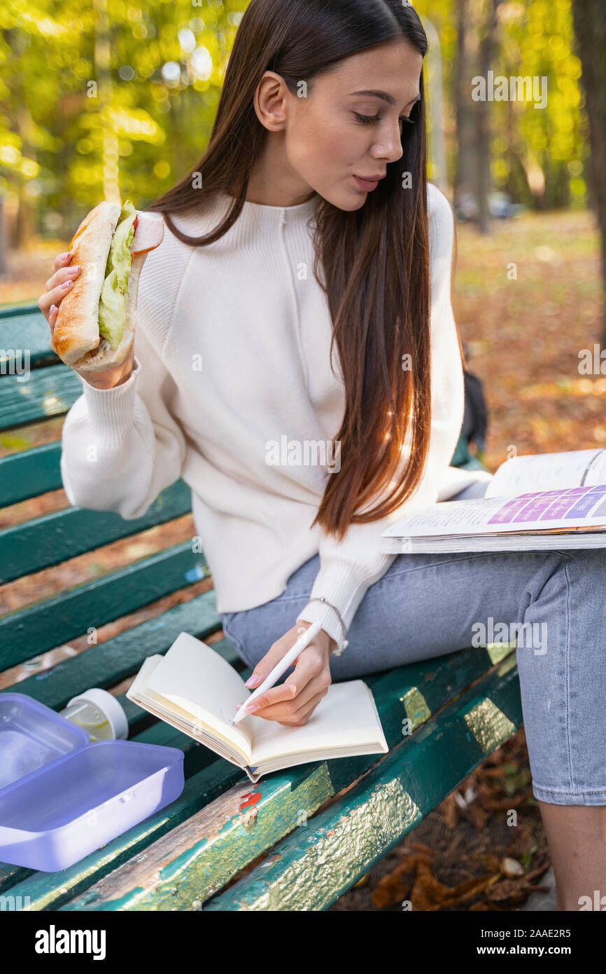 Pleasure read hi-res stock photography and images - Alamy