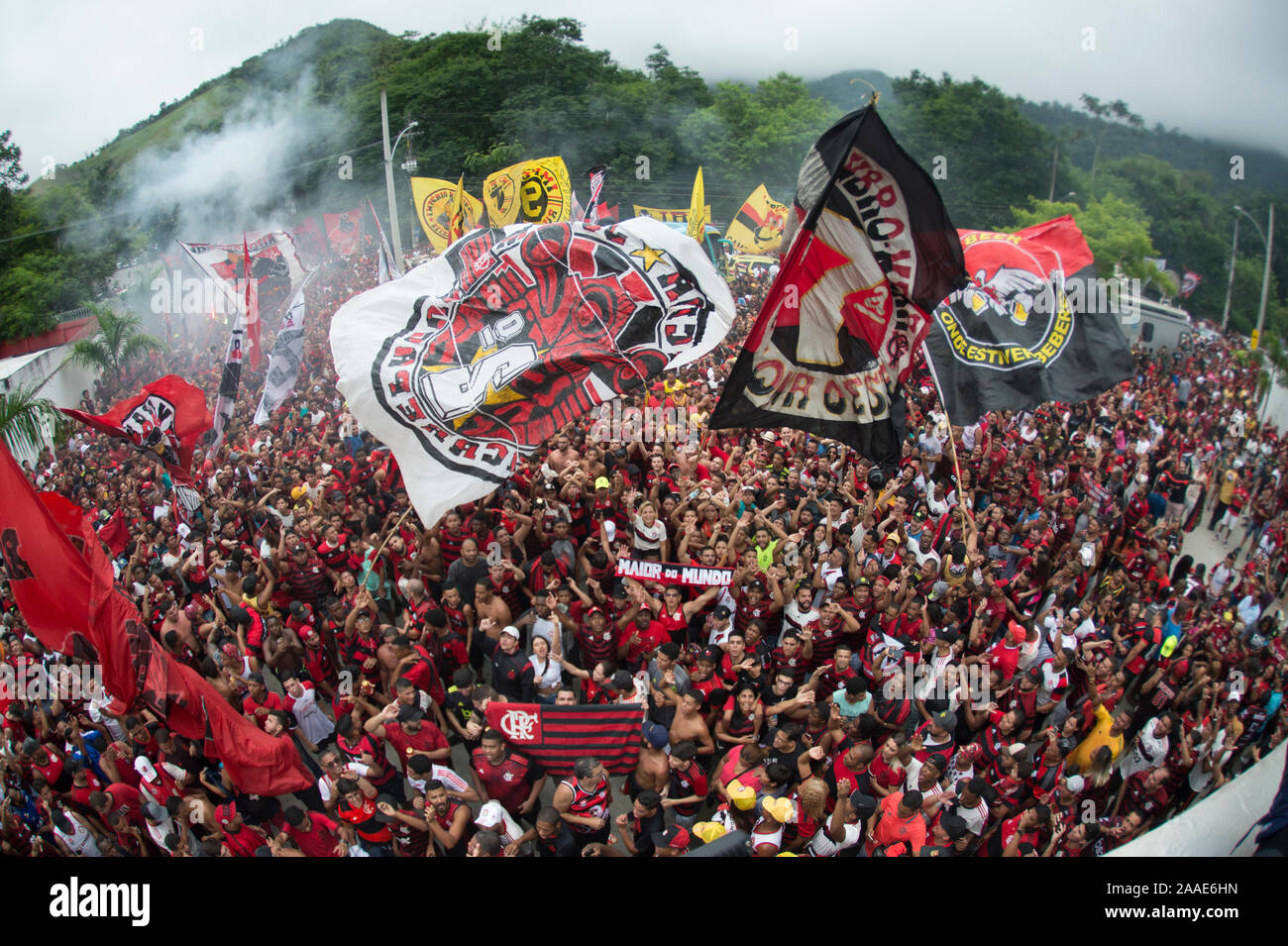 Flamengo flags hi-res stock photography and images - Alamy