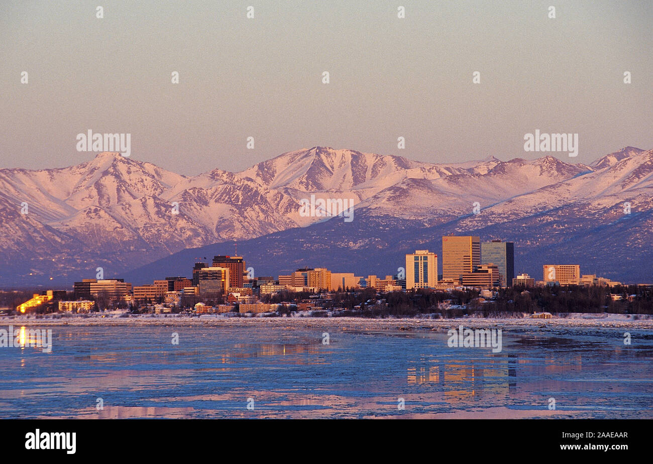 Anchorage alaska skyline hi-res stock photography and images - Alamy