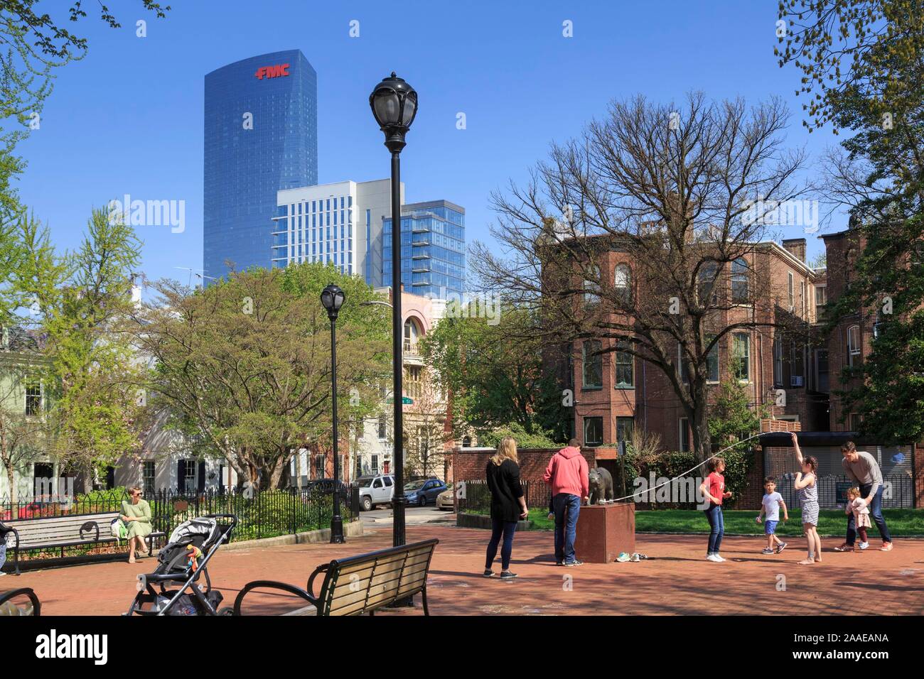 Fitlers Square Neighborhood park in Spring with kids playing jump rope ...