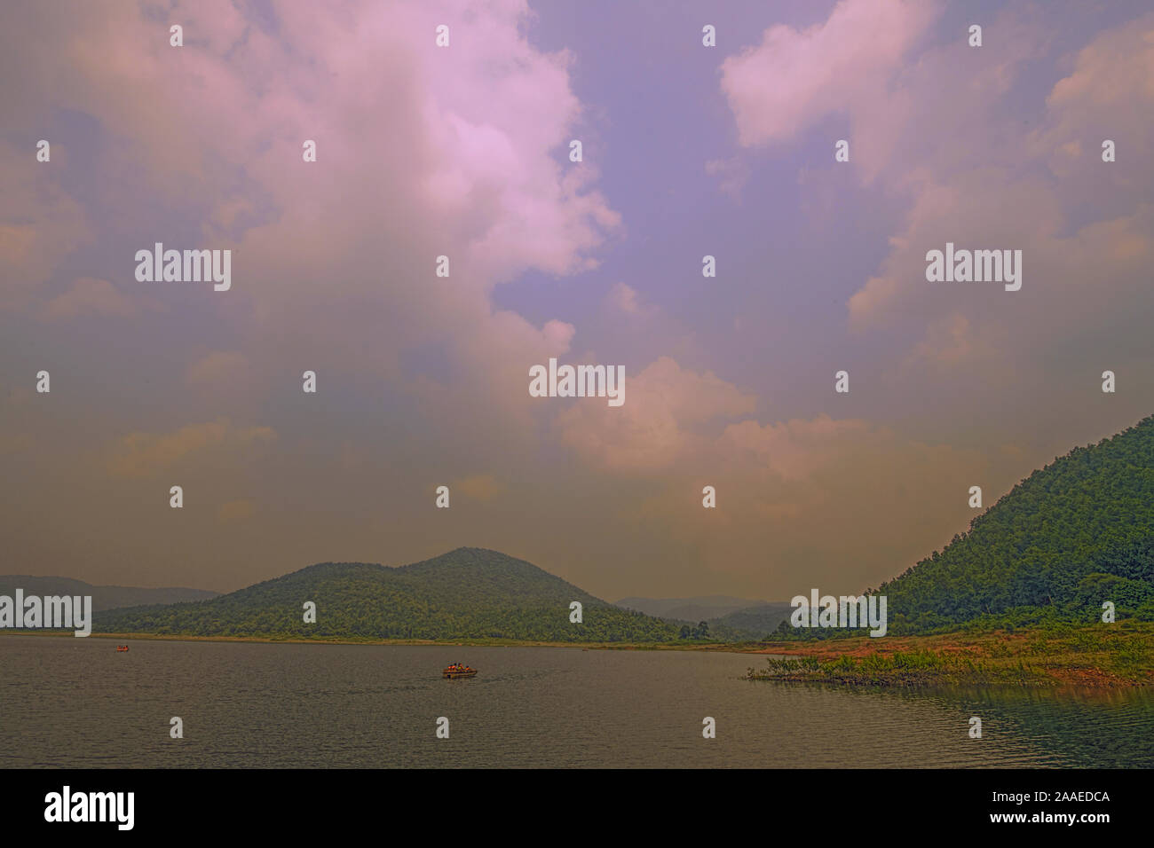 Landscape,rolling hills,Dalma Range,Burundi lake,rowing,familiy ...