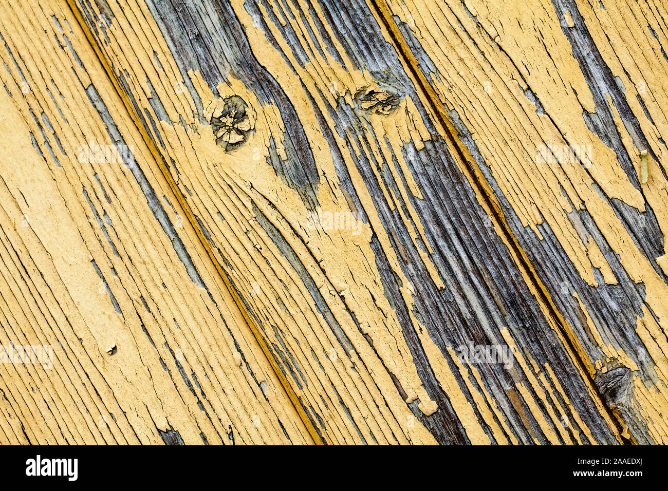 Old wood planks, looks like a face Stock Photo - Alamy