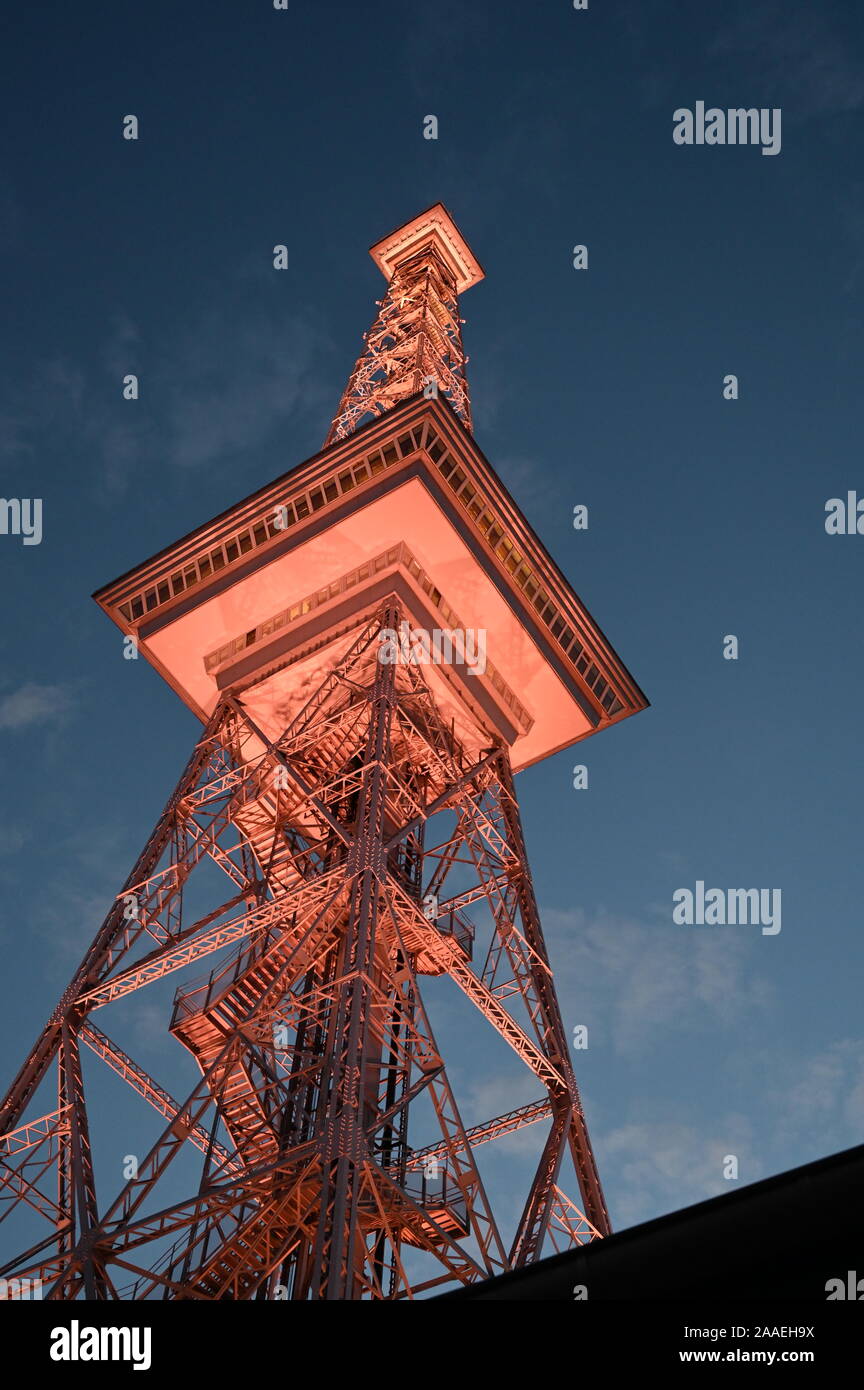 Radio tower at night hi-res stock photography and images - Alamy