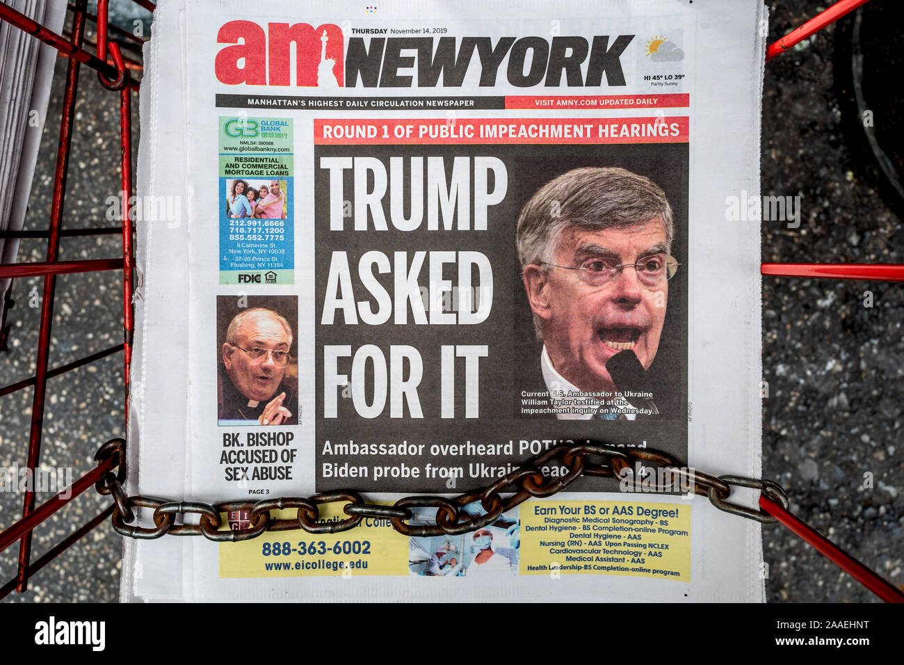 New York City newspaper Stock Photo - Alamy