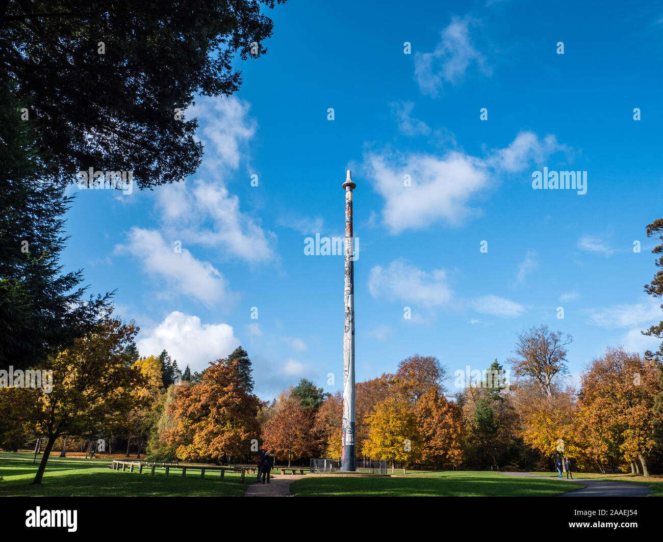 Windsor Great Park Totem Pole, Valley Gardens, Windsor Great Park ...