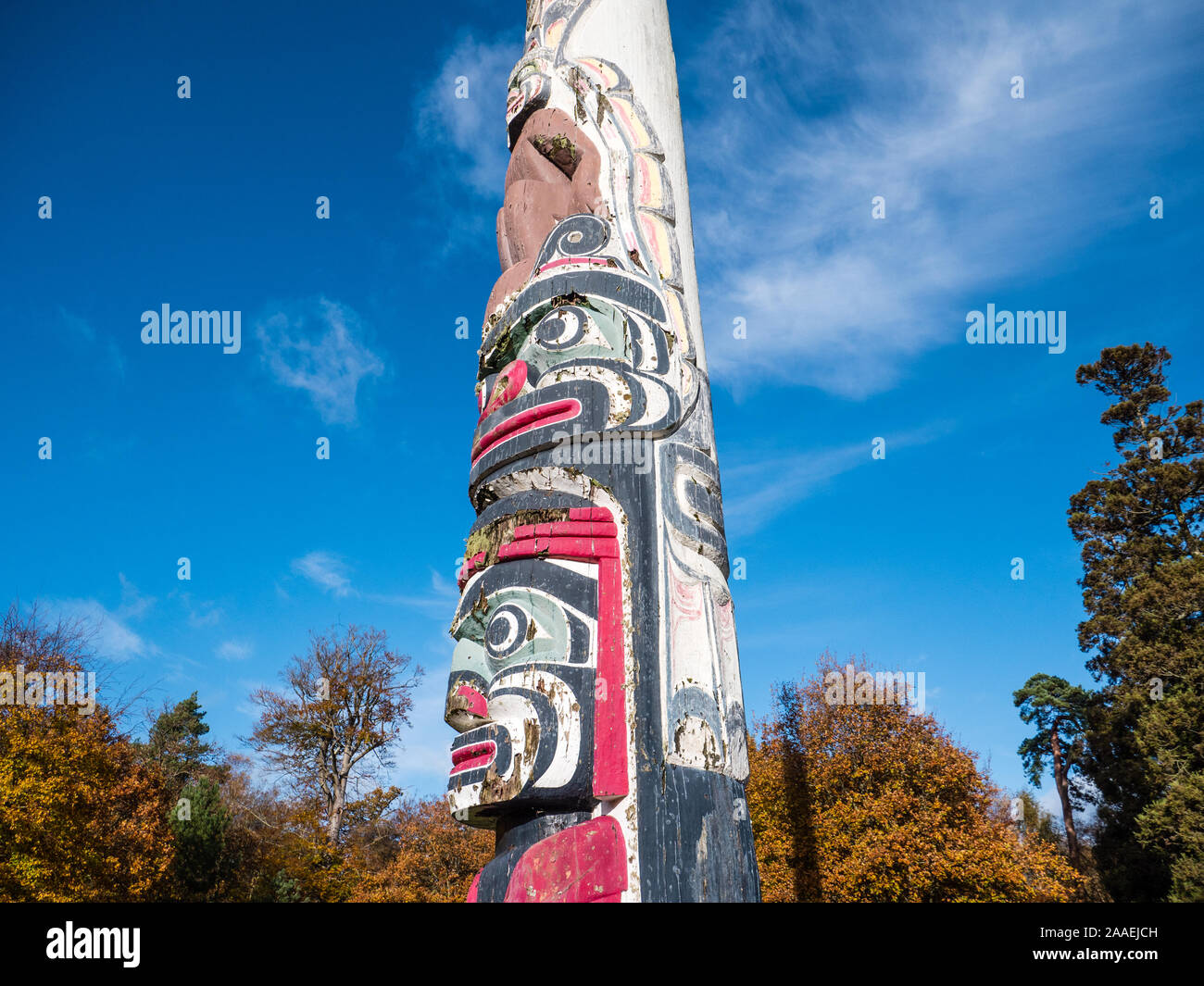 Windsor Great Park Totem Pole, Valley Gardens, Windsor Great Park ...