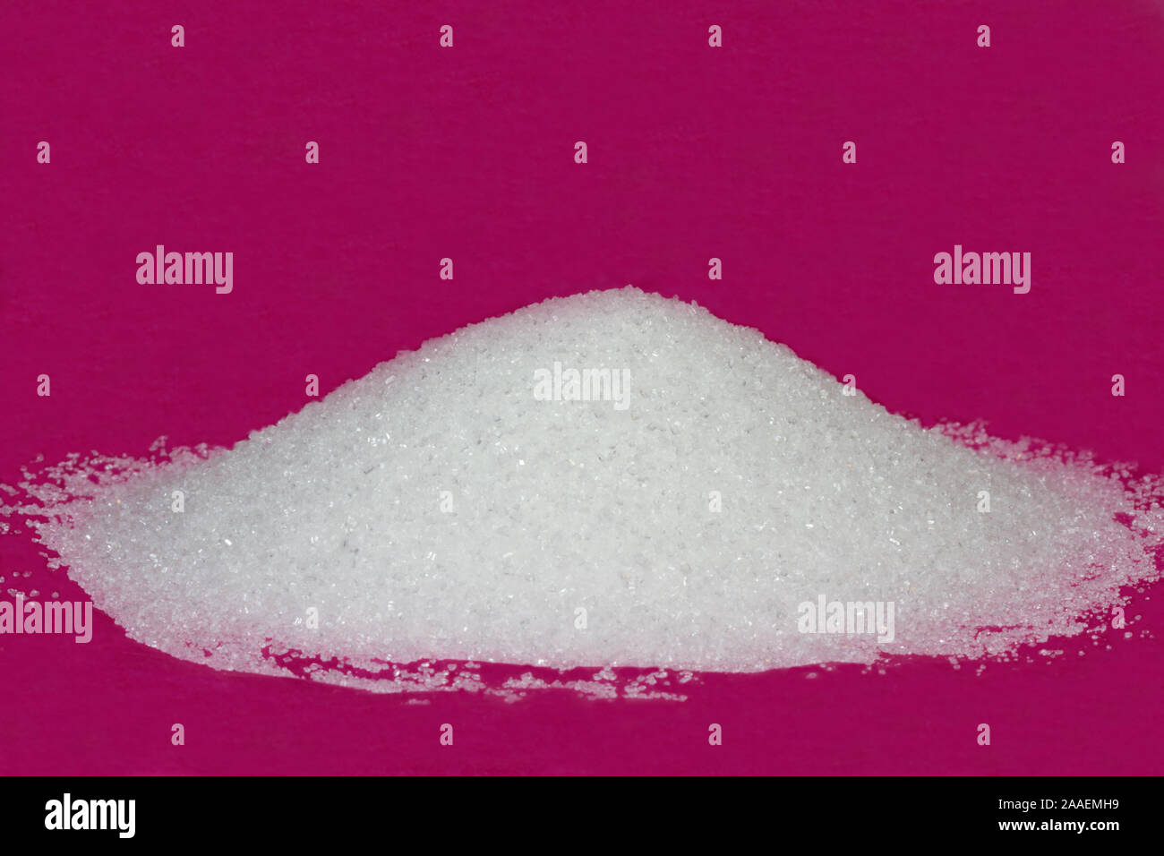 Sucrose crystals hi-res stock photography and images - Alamy