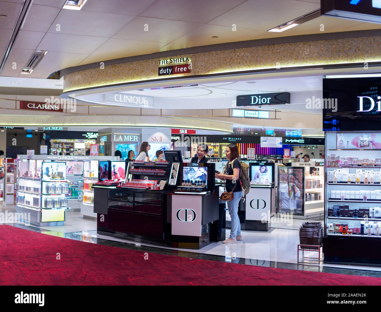 Shilla duty free store hi-res stock photography and images - Alamy