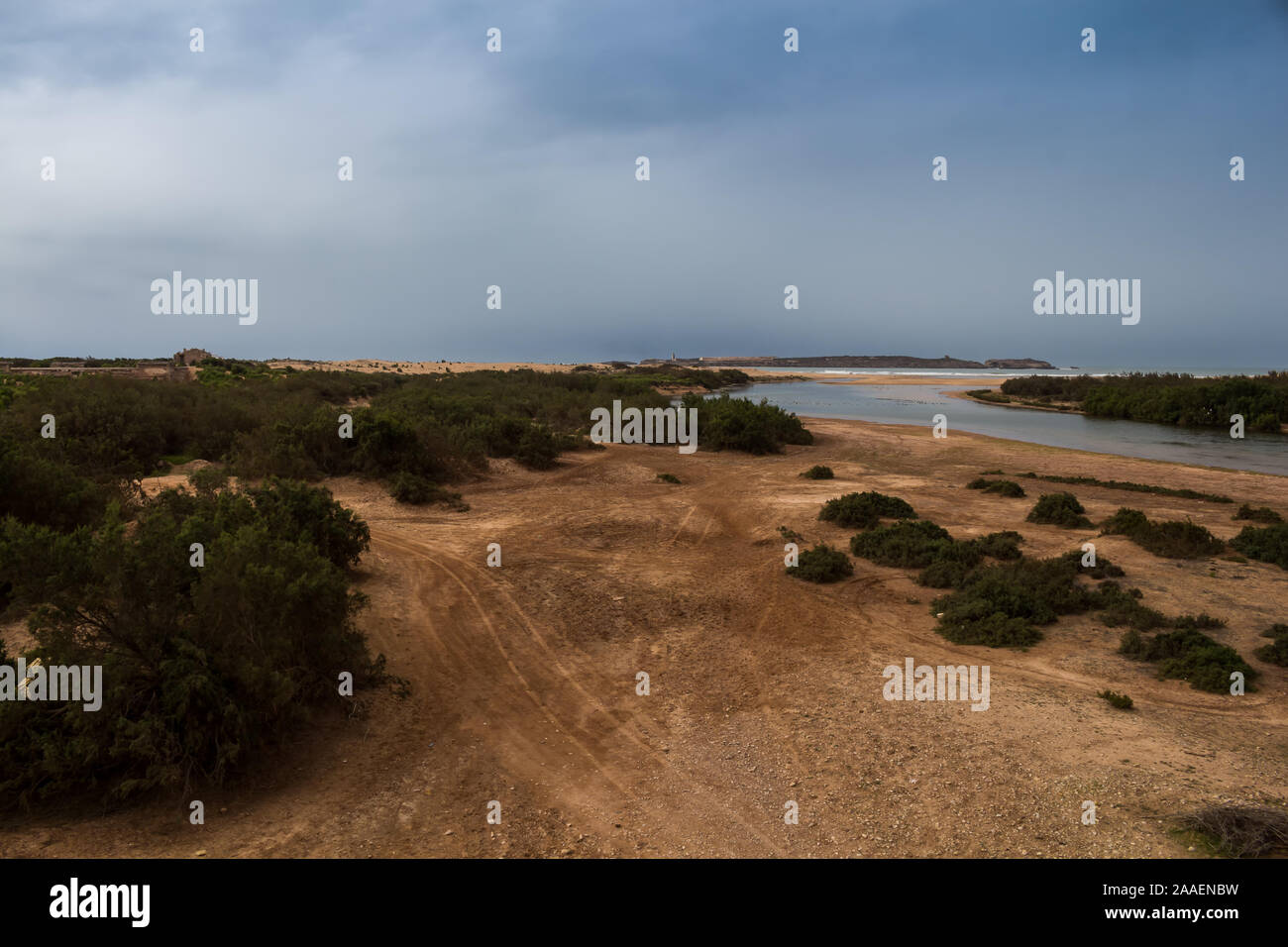 El oued hi-res stock photography and images - Alamy