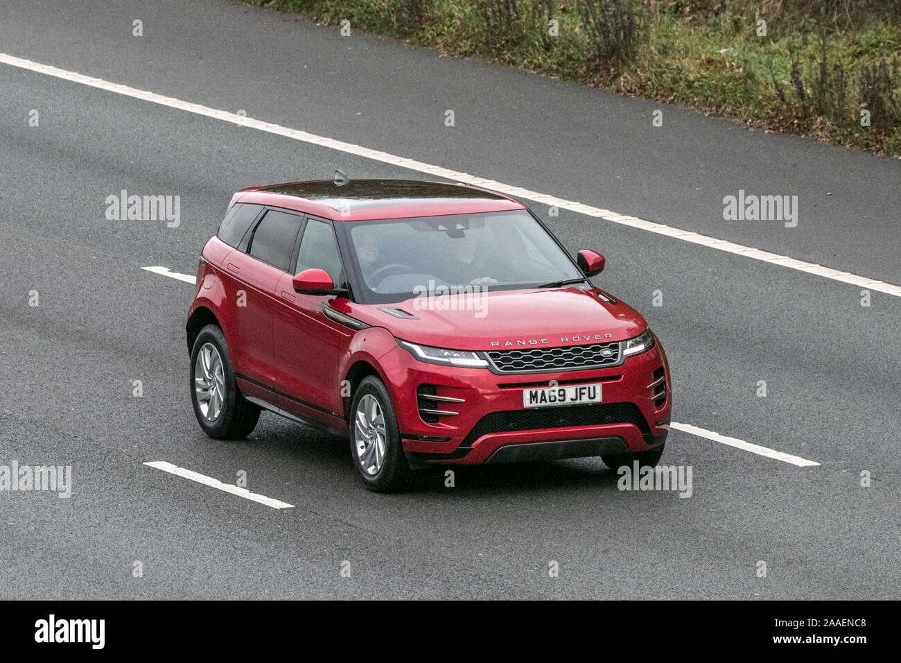 2019 Land Rover Range Rover Evoque R-Dyn; UK Vehicular traffic ...
