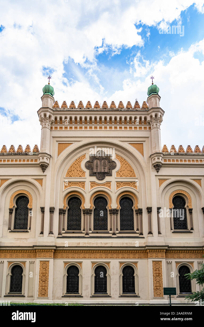 Spanish Synagogue Prague in Czech Republic Stock Photo - Alamy