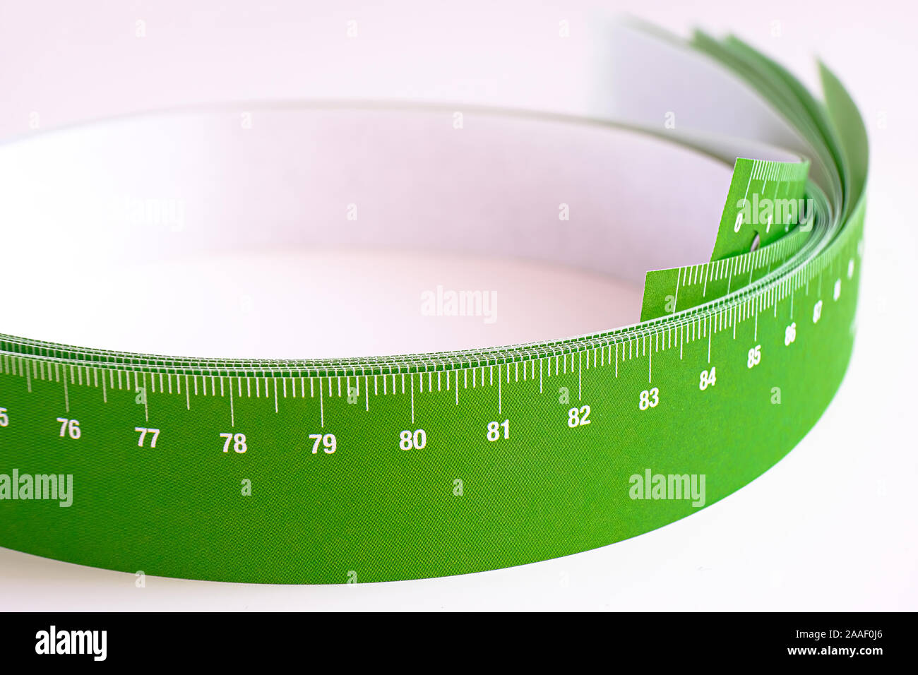 White depth measuring ruler hi-res stock photography and images - Alamy