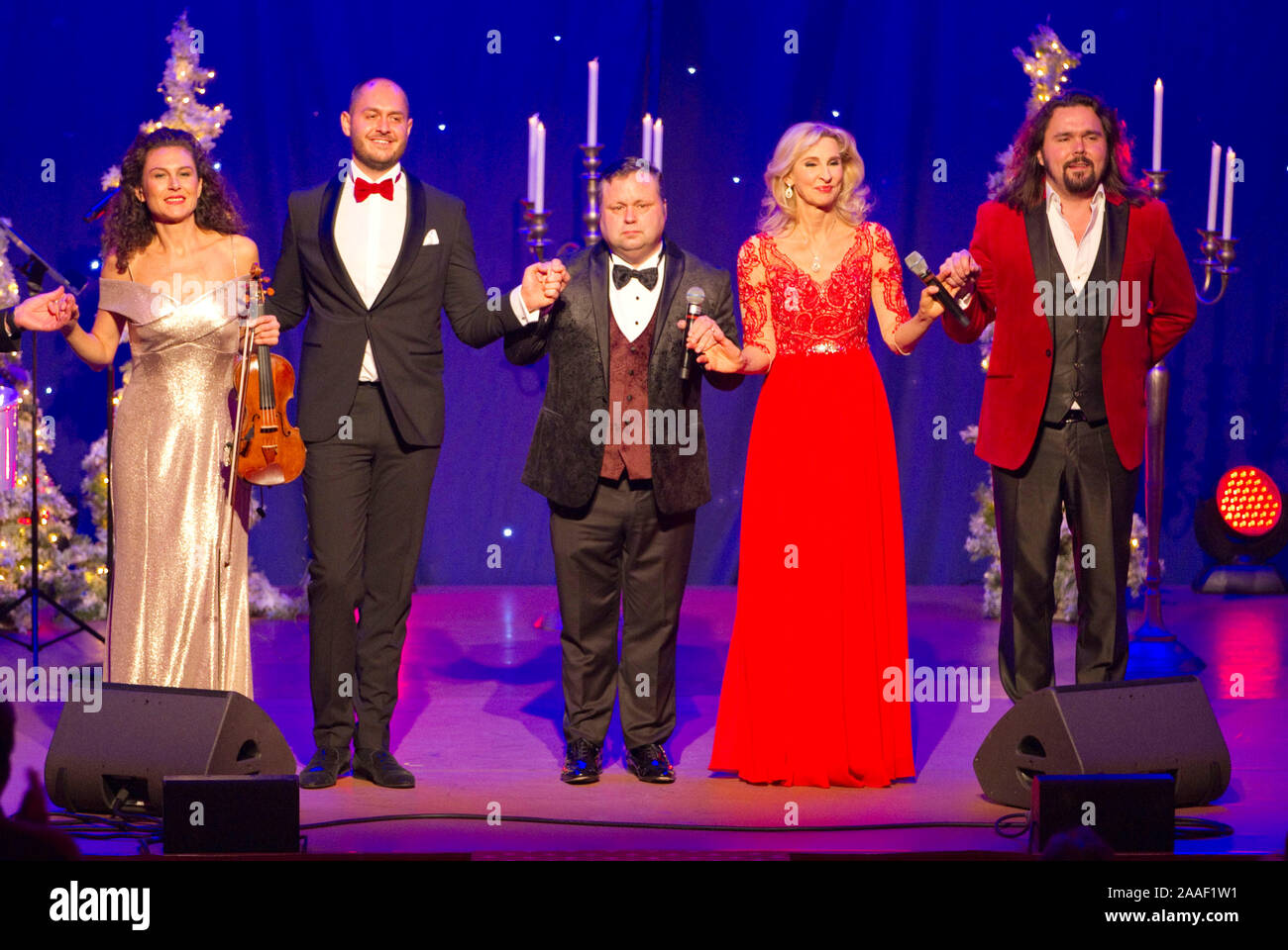 Rust, Germany. 20th Nov 2019. Christmas Gala Concert with Paul Potts ...