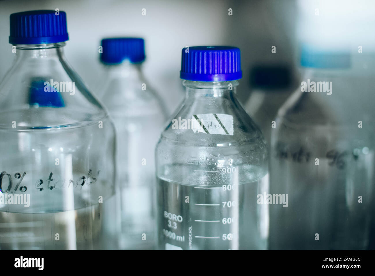 Pharmaceutical research institute hi-res stock photography and images ...