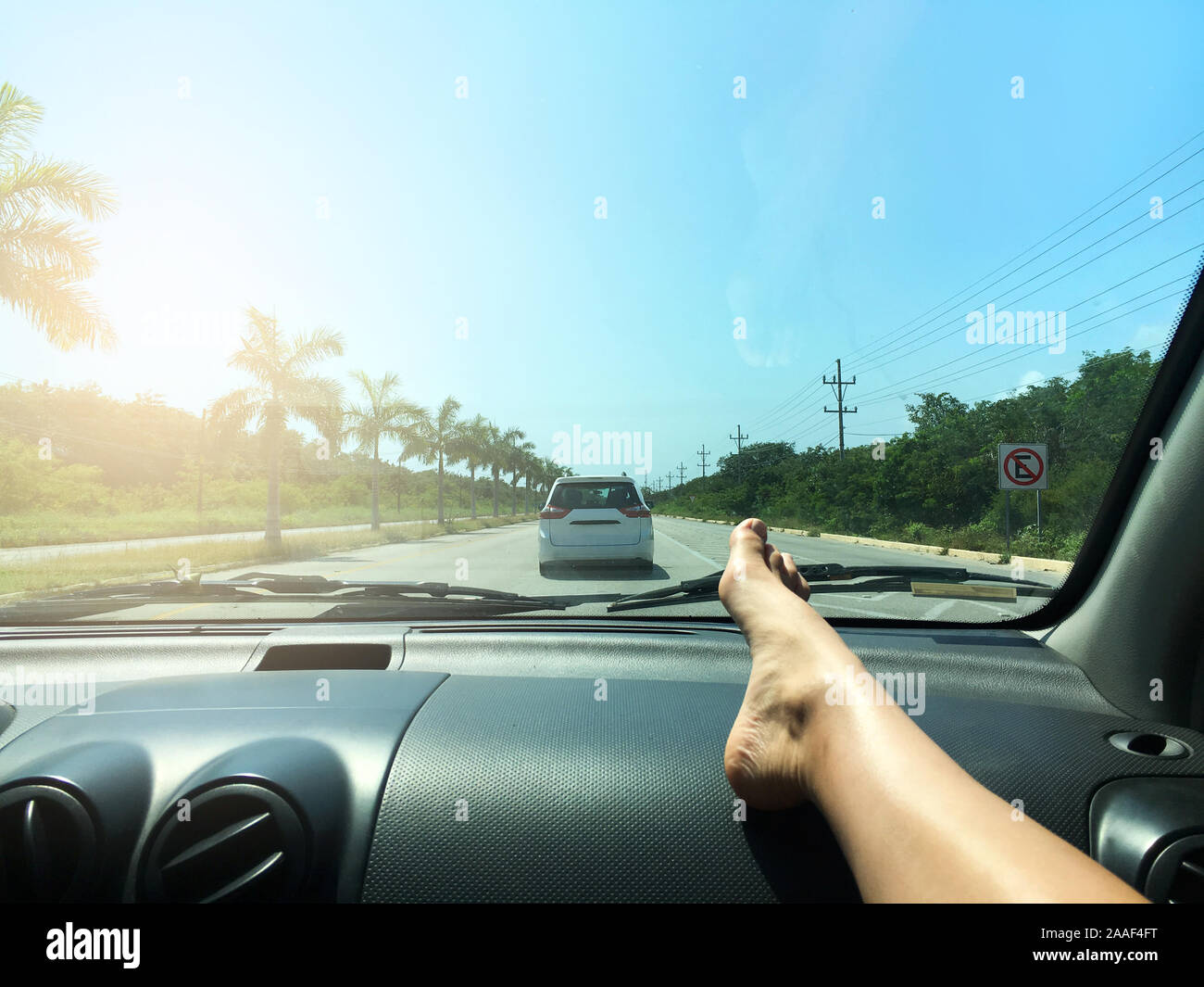 Feet on the dashboard hi-res stock photography and images - Alamy