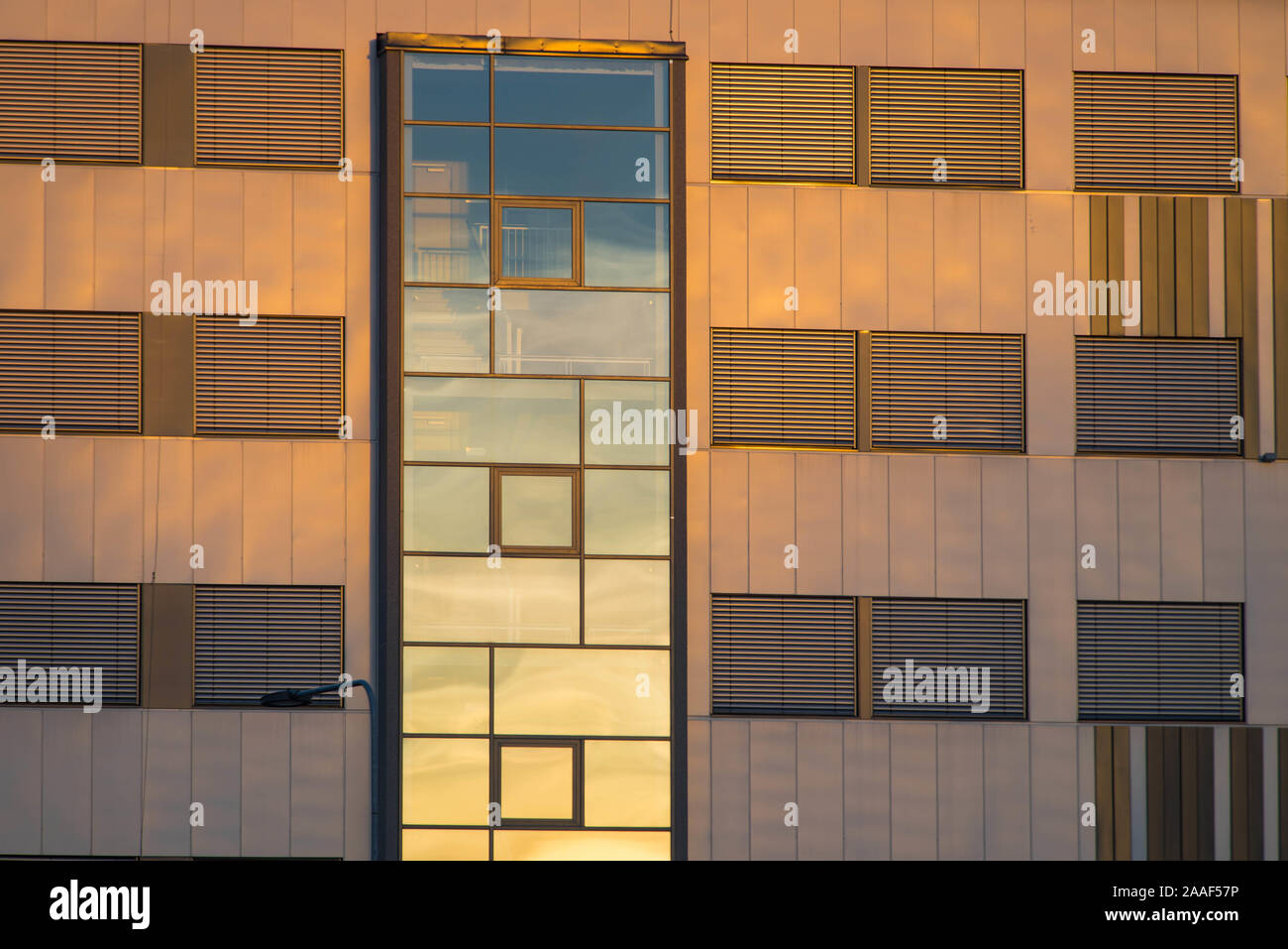 Wall of office building with windows. Modern exterior Stock Photo - Alamy