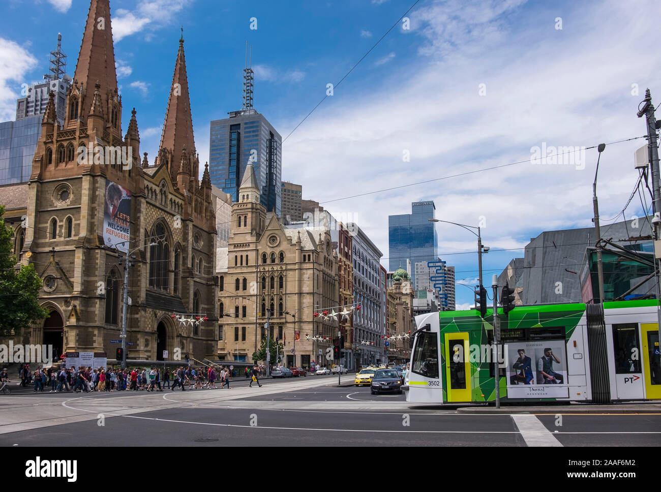 Melbourne buses hi-res stock photography and images - Alamy