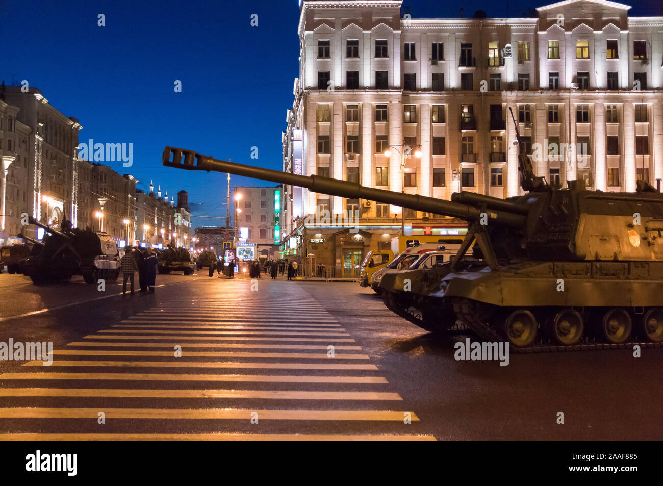 Russian military armored vehicles hi-res stock photography and images ...
