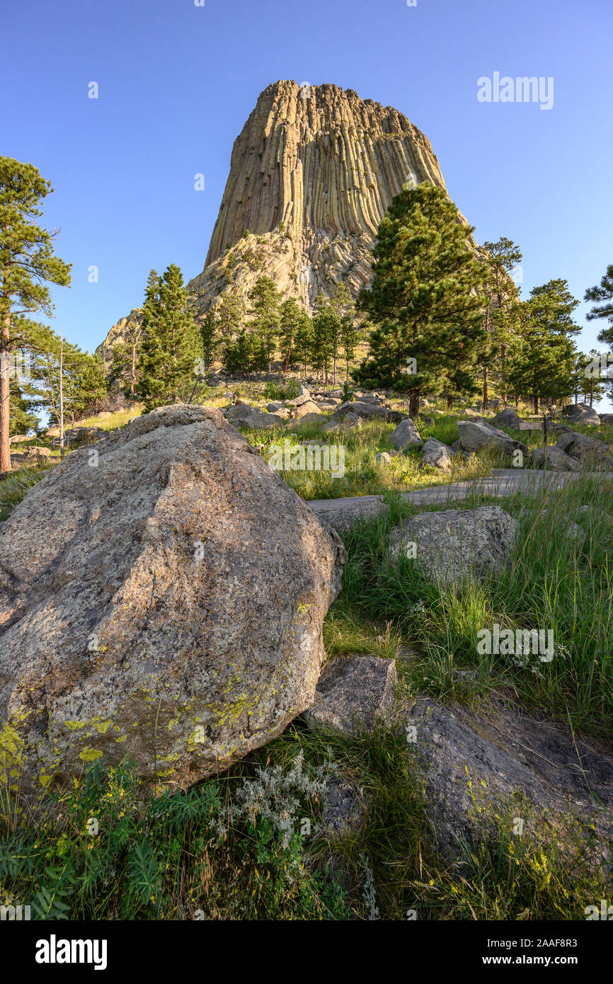 Over devils tower hi-res stock photography and images - Alamy