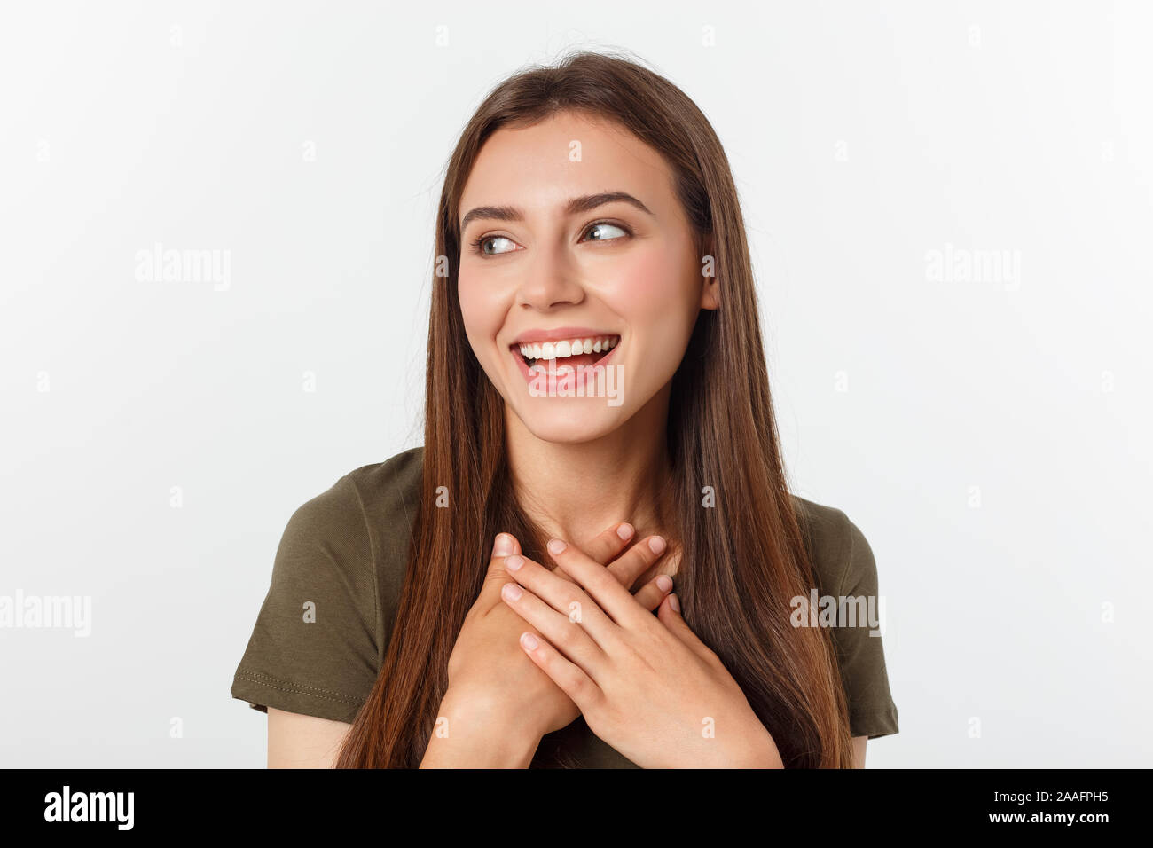 Portrait joyful outgoing woman likes laugh out loud not hiding emotions ...