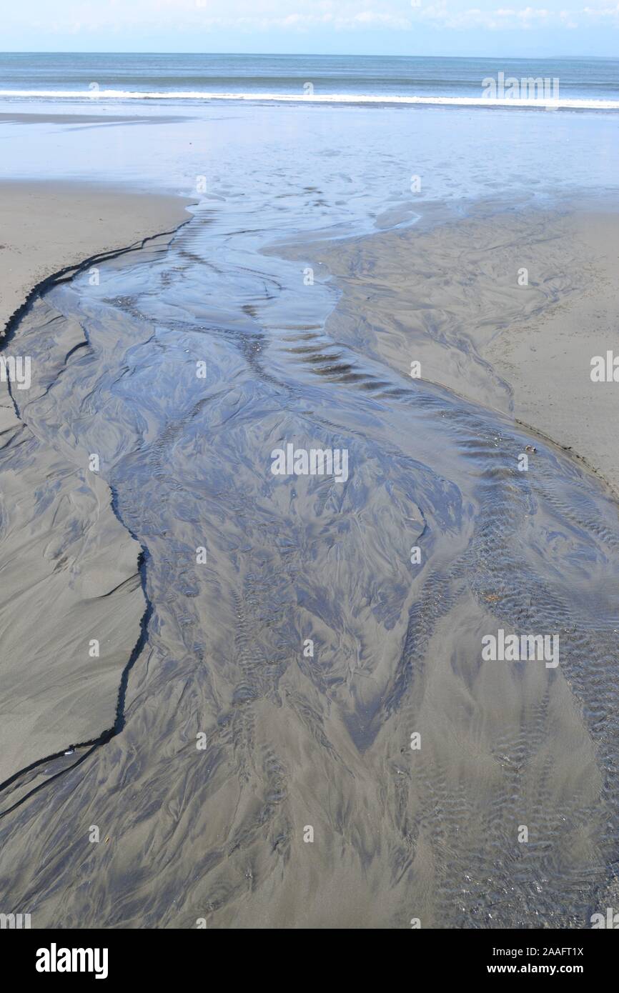 Deserted beach on Costa Rican island Stock Photo - Alamy