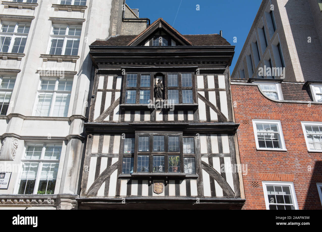 Smithfield gate house hi-res stock photography and images - Alamy