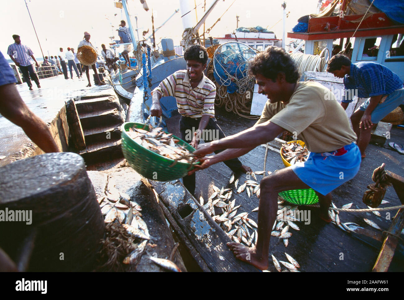 Dockside unloading hi-res stock photography and images - Alamy