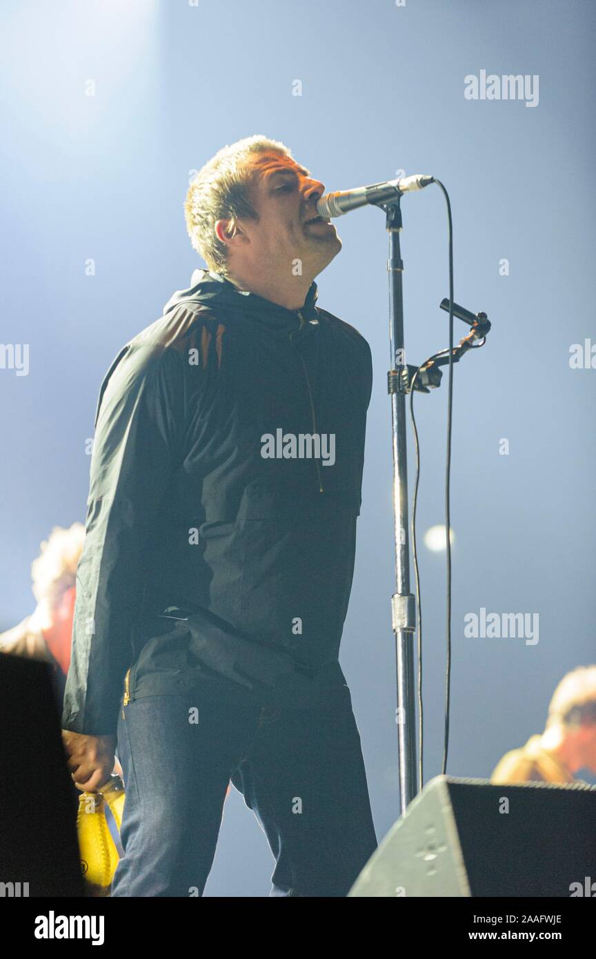 Paul Gallagher Liam Gallagher High Resolution Stock Photography and ...