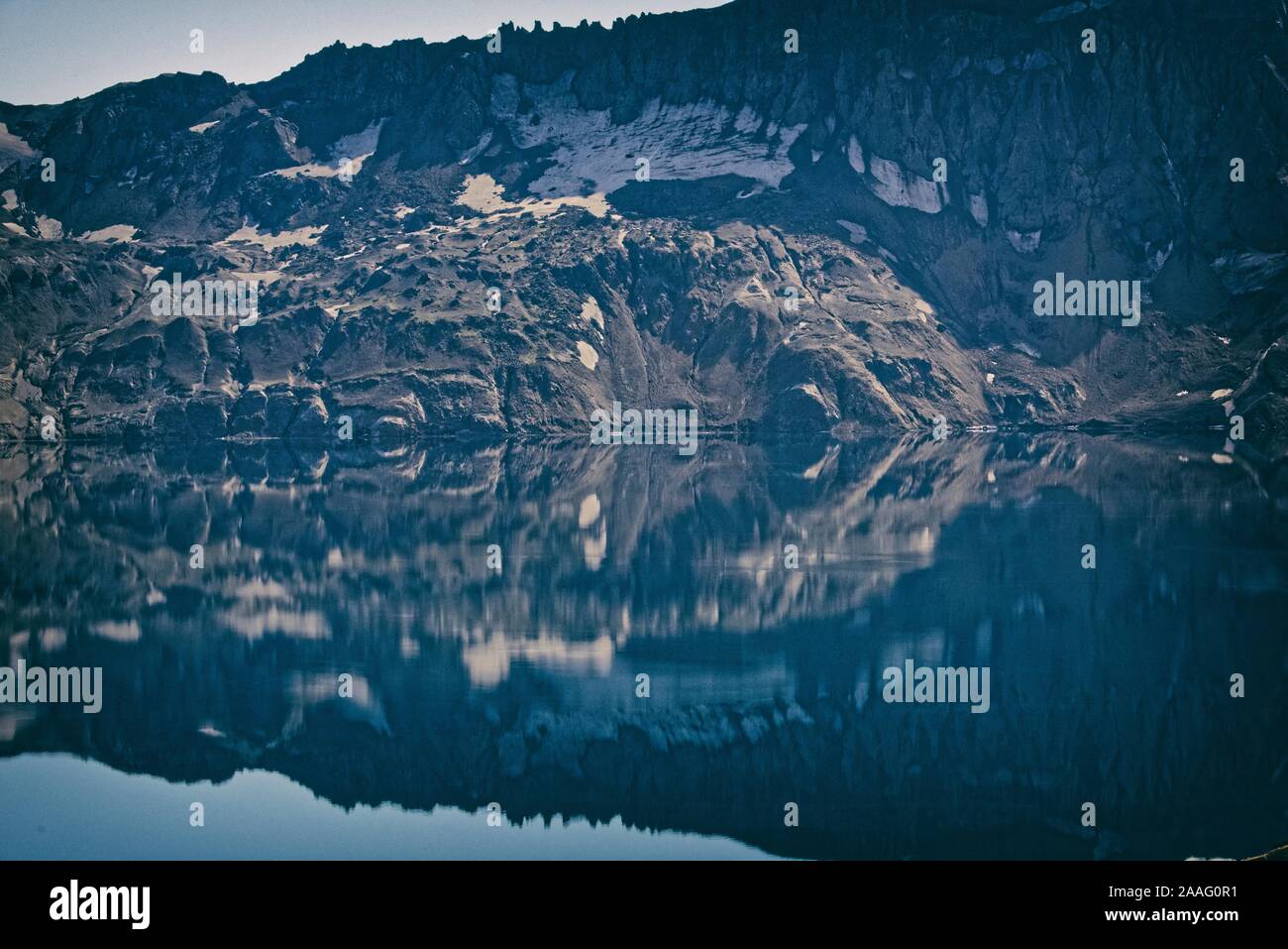 Askja Volcano,Viti crater with Lake Oskjuvatn,Iceland Stock Photo - Alamy
