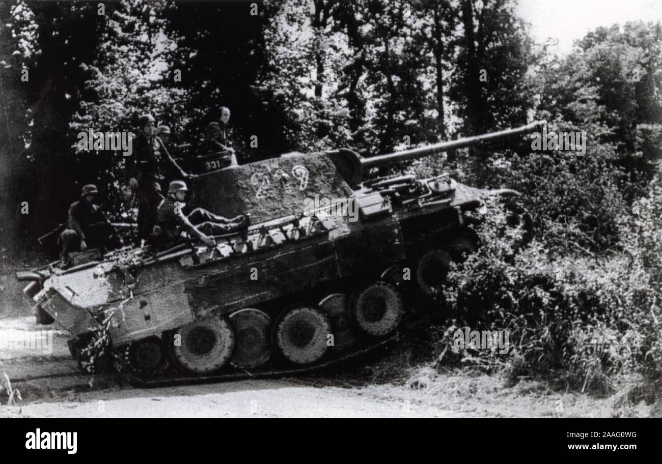 Waffen ss in normandy 1944 hi-res stock photography and images - Alamy