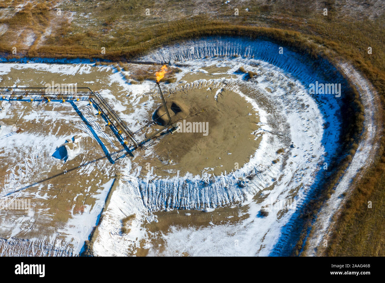 Oil drilling shale gas hi-res stock photography and images - Alamy