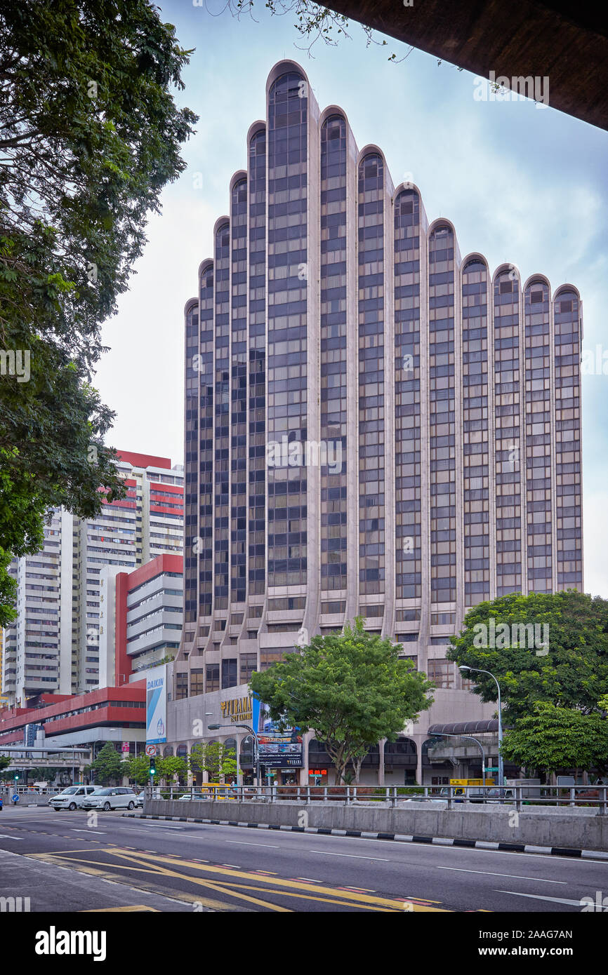 Furama City Centre hotel on Eu Tong Sen Street in Singapore. The hotel ...