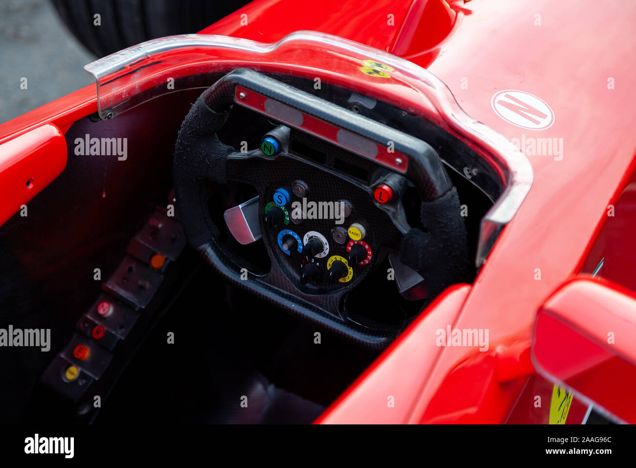F1 car cockpit view hi-res stock photography and images - Alamy