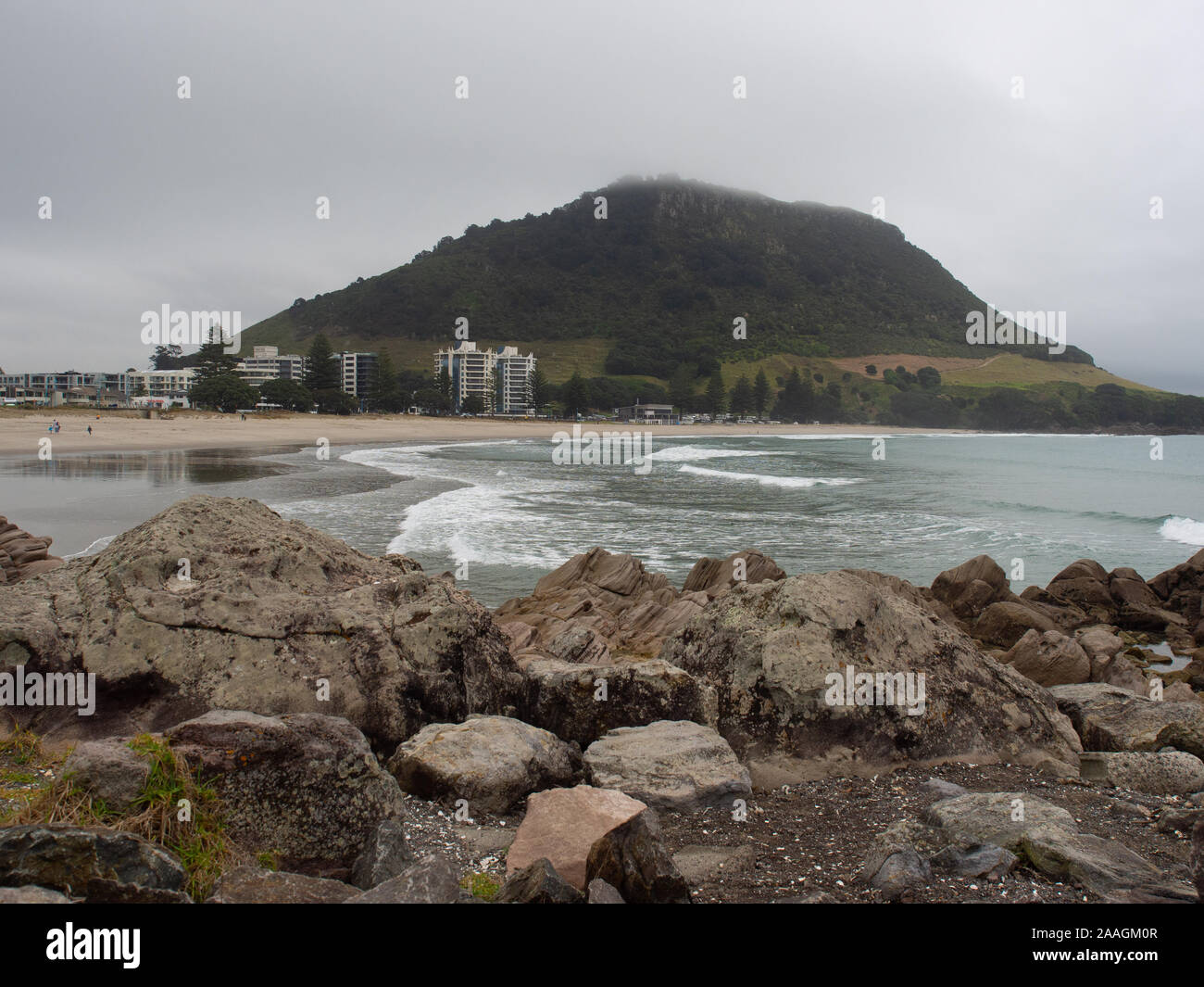 Mt manganui new zealand hi-res stock photography and images - Alamy