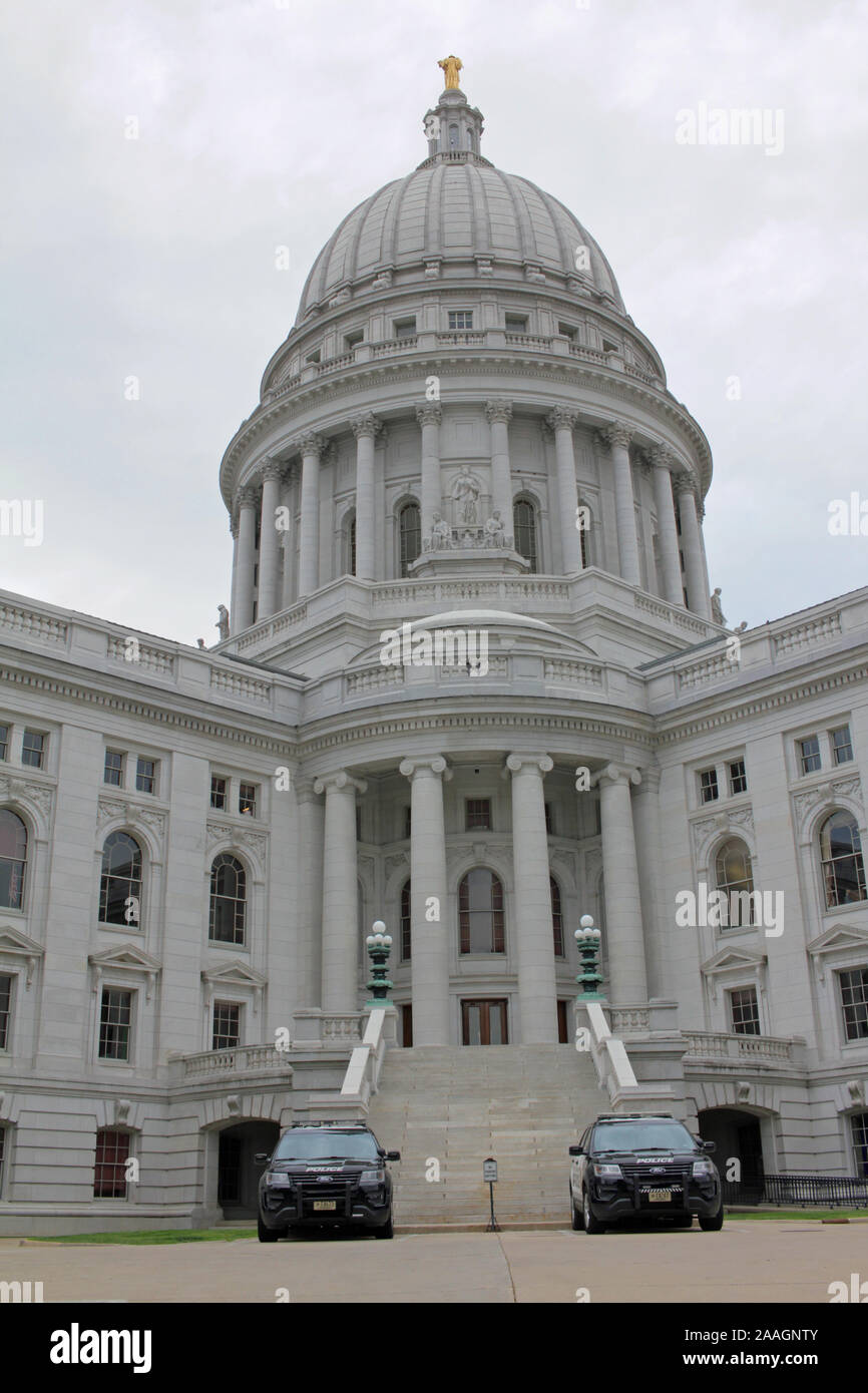 Police cars america hi-res stock photography and images - Alamy