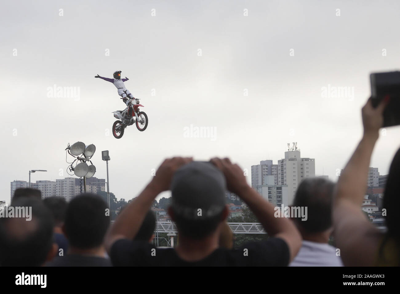 Sao Paulo, Brazil. 21st Nov, 2019. A motorcyclist performs a stunt ...
