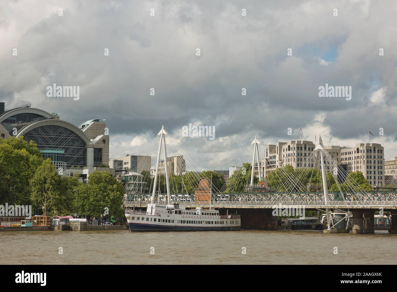 LONDON, UK - SEPTEMBER 08, 2017: View of the Golden Jubilee Bridges and ...