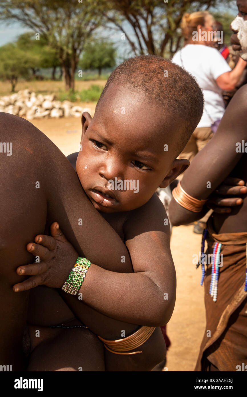 Tribal child hi-res stock photography and images - Alamy