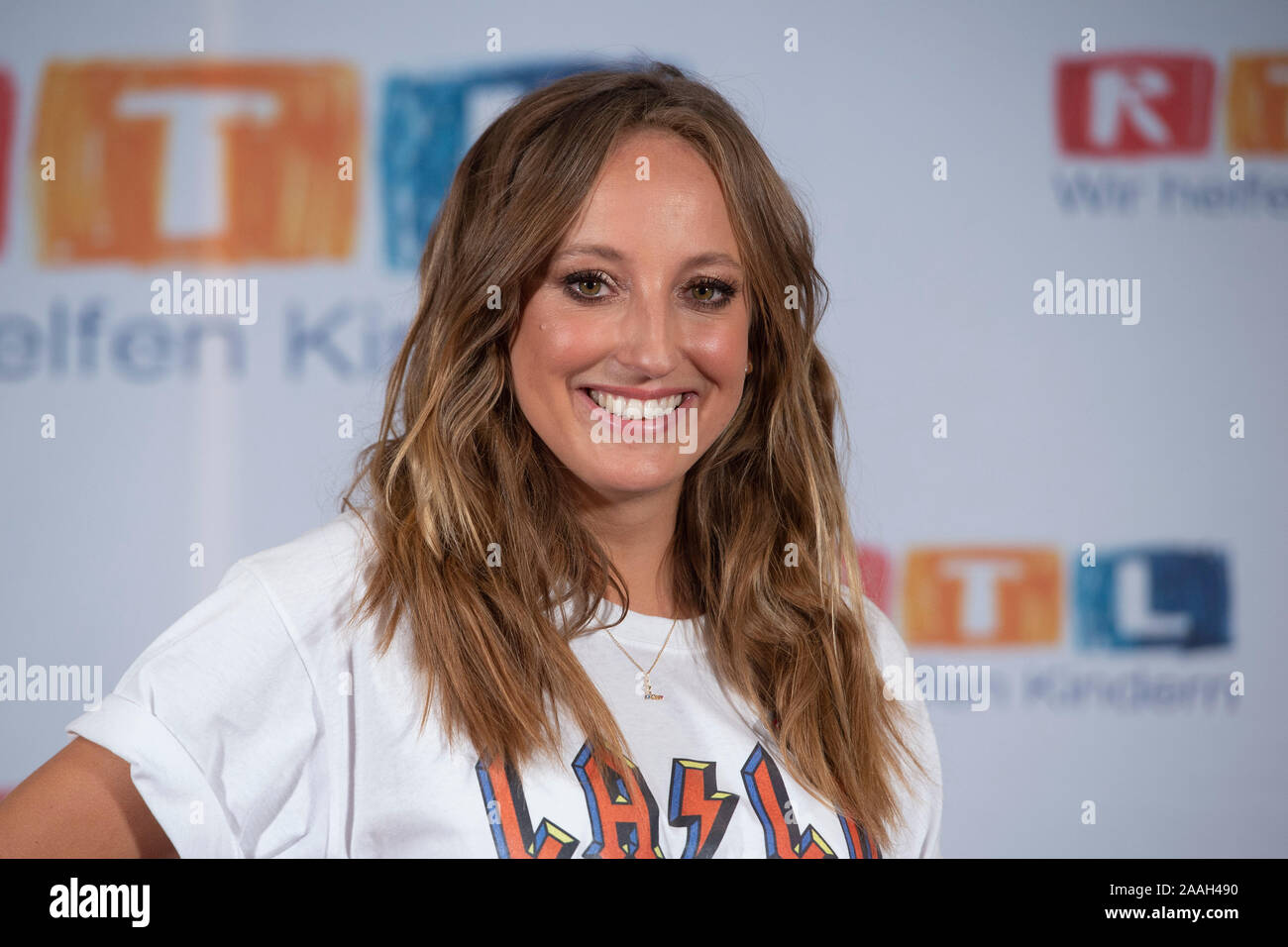 Huerth, Deutschland. 21st Nov, 2019. Laura DAHM, presenter, portrait ...